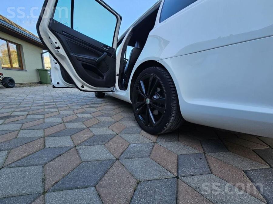 Balts Skoda Octavia 2012 Talsi, ar dzinēja tilpumu 2.00 L un nobraukumu 181 tūkst. km par 6299 €, foto 7 vietnē AUTOMOTO.COM.LV