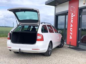 White Skoda Octavia 2013 in Kaunas, with an engine capacity of 1.60 L and mileage of 276 thousand km for 4199 €, photo 11 on AUTOMOTO.COM.LV