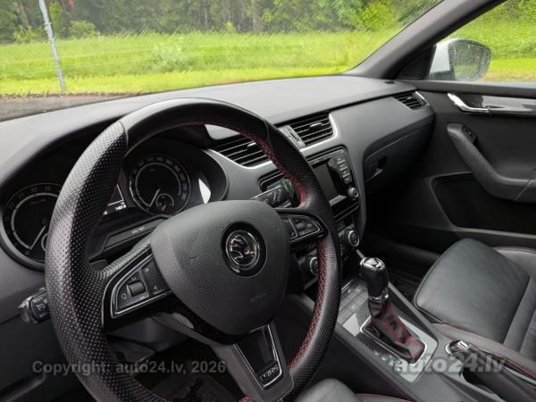 White Skoda Octavia 2013 in Tallinn, with an engine capacity of 2.00 L and mileage of 185 thousand km for 10800 €, photo 6 on AUTOMOTO.COM.LV