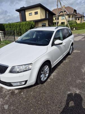 White Skoda Octavia 2013 in Kaunas, with an engine capacity of 1.60 L and mileage of 234 thousand km for 4700 €, photo  on AUTOMOTO.COM.LV