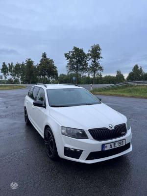 Balts Skoda Octavia 2013 Panevēža, ar dzinēja tilpumu 2.00 L un nobraukumu 280 tūkst. km par 7800 €, foto  vietnē AUTOMOTO.COM.LV