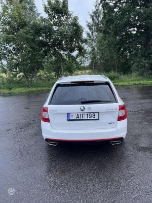 Balts Skoda Octavia 2013 Panevēža, ar dzinēja tilpumu 2.00 L un nobraukumu 280 tūkst. km par 7800 €, foto 7 vietnē AUTOMOTO.COM.LV