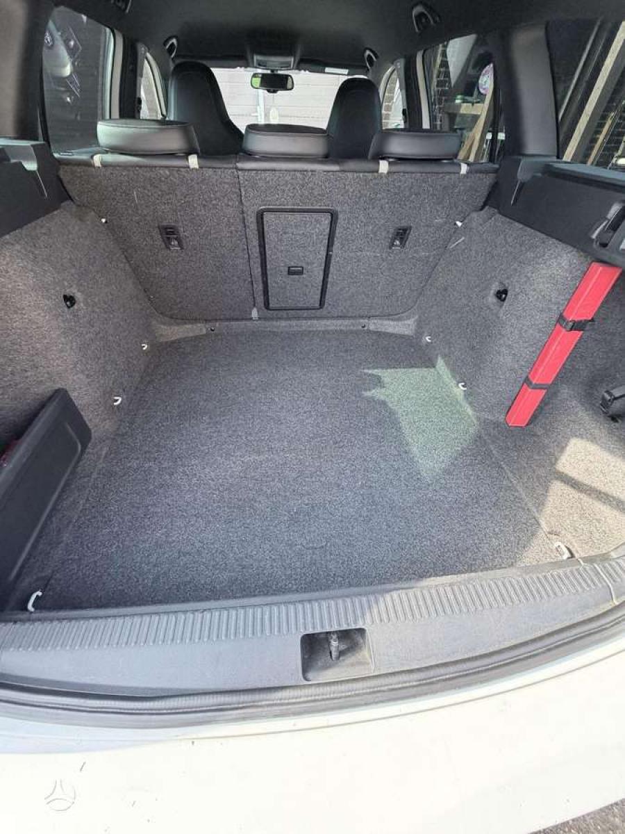 Balts Skoda Octavia 2013 Panevēža, ar dzinēja tilpumu 2.00 L un nobraukumu 280 tūkst. km par 7800 €, foto 16 vietnē AUTOMOTO.COM.LV