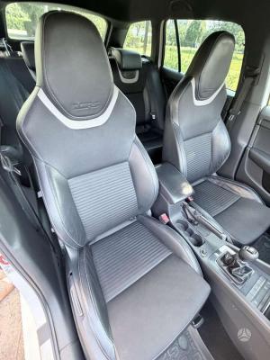 Balts Skoda Octavia 2013 Panevēža, ar dzinēja tilpumu 2.00 L un nobraukumu 280 tūkst. km par 7800 €, foto 20 vietnē AUTOMOTO.COM.LV