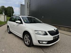 White Skoda Octavia 2013 in Alytus, with an engine capacity of 2.00 L and mileage of 347 thousand km for 4450 €, photo 3 on AUTOMOTO.COM.LV