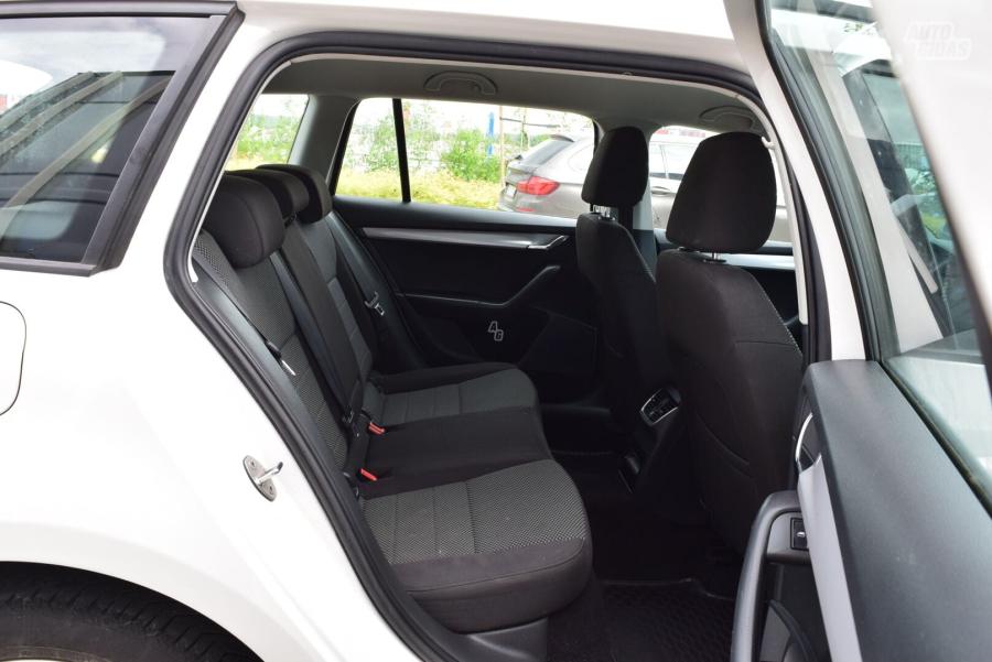 Balts Skoda Octavia 2013 Viļņa, ar dzinēja tilpumu 1.60 L un nobraukumu 260 tūkst. km par 5950 €, foto 10 vietnē AUTOMOTO.COM.LV