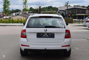 White Skoda Octavia 2013 in Vilnius, with an engine capacity of 1.60 L and mileage of 260 thousand km for 5950 €, photo 6 on AUTOMOTO.COM.LV