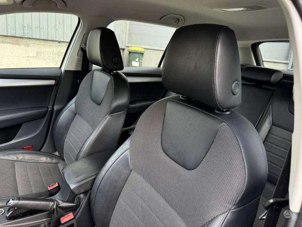 Balts Skoda Octavia 2013 Alīta, ar dzinēja tilpumu 2.00 L un nobraukumu 287 tūkst. km par 5400 €, foto 9 vietnē AUTOMOTO.COM.LV
