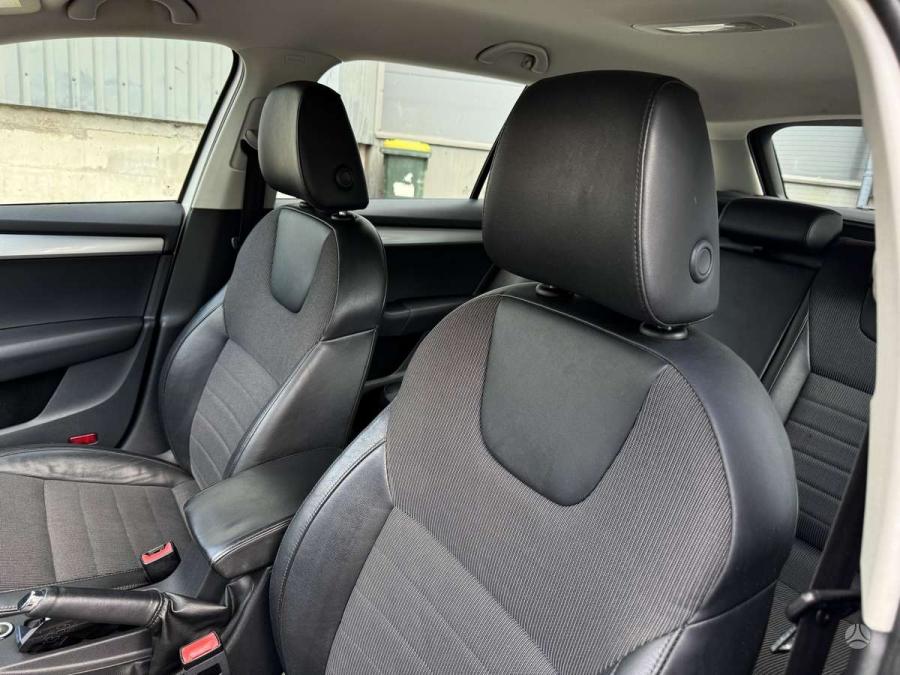 Balts Skoda Octavia 2013 Alīta, ar dzinēja tilpumu 2.00 L un nobraukumu 287 tūkst. km par 5400 €, foto 9 vietnē AUTOMOTO.COM.LV