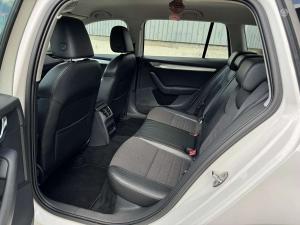Balts Skoda Octavia 2013 Alīta, ar dzinēja tilpumu 2.00 L un nobraukumu 287 tūkst. km par 5400 €, foto 11 vietnē AUTOMOTO.COM.LV