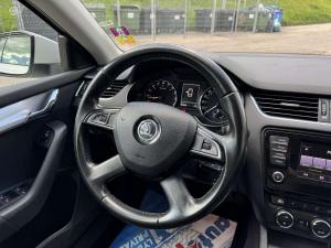 Balts Skoda Octavia 2013 Alīta, ar dzinēja tilpumu 2.00 L un nobraukumu 287 tūkst. km par 5400 €, foto 12 vietnē AUTOMOTO.COM.LV