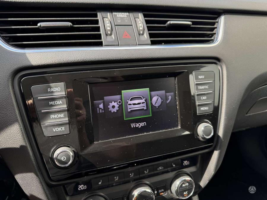 Balts Skoda Octavia 2013 Alīta, ar dzinēja tilpumu 2.00 L un nobraukumu 287 tūkst. km par 5400 €, foto 15 vietnē AUTOMOTO.COM.LV