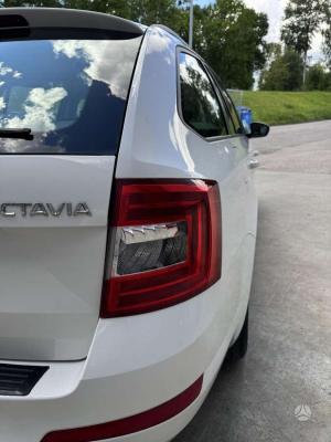 Balts Skoda Octavia 2013 Alīta, ar dzinēja tilpumu 2.00 L un nobraukumu 287 tūkst. km par 5400 €, foto 23 vietnē AUTOMOTO.COM.LV