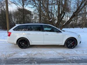 White Skoda Octavia 2014 in Tallinn, with an engine capacity of 2.00 L and mileage of 208 thousand km for 11500 €, photo 6 on AUTOMOTO.COM.LV
