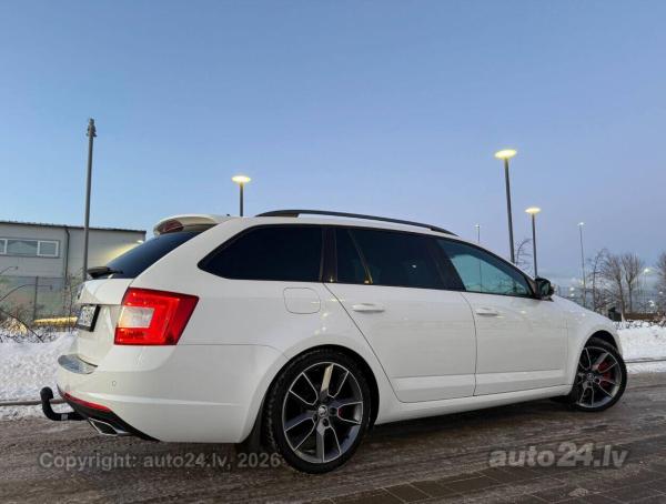 White Skoda Octavia 2014 in Tallinn, with an engine capacity of 2.00 L and mileage of 288 thousand km for 9990 €, photo 11 on AUTOMOTO.COM.LV