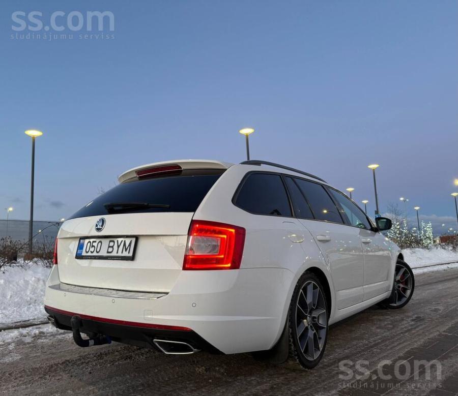 Balts Skoda Octavia 2014 Valka, ar dzinēja tilpumu 2.00 L un nobraukumu 288 tūkst. km par 9990 €, foto 10 vietnē AUTOMOTO.COM.LV
