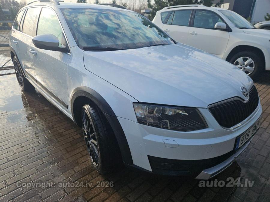 White Skoda Octavia 2014 in Tartu, with an engine capacity of 2.00 L and mileage of 300 thousand km for 7250 €, photo 2 on AUTOMOTO.COM.LV