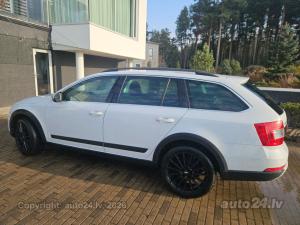 White Skoda Octavia 2014 in Tartu, with an engine capacity of 2.00 L and mileage of 300 thousand km for 7250 €, photo 6 on AUTOMOTO.COM.LV