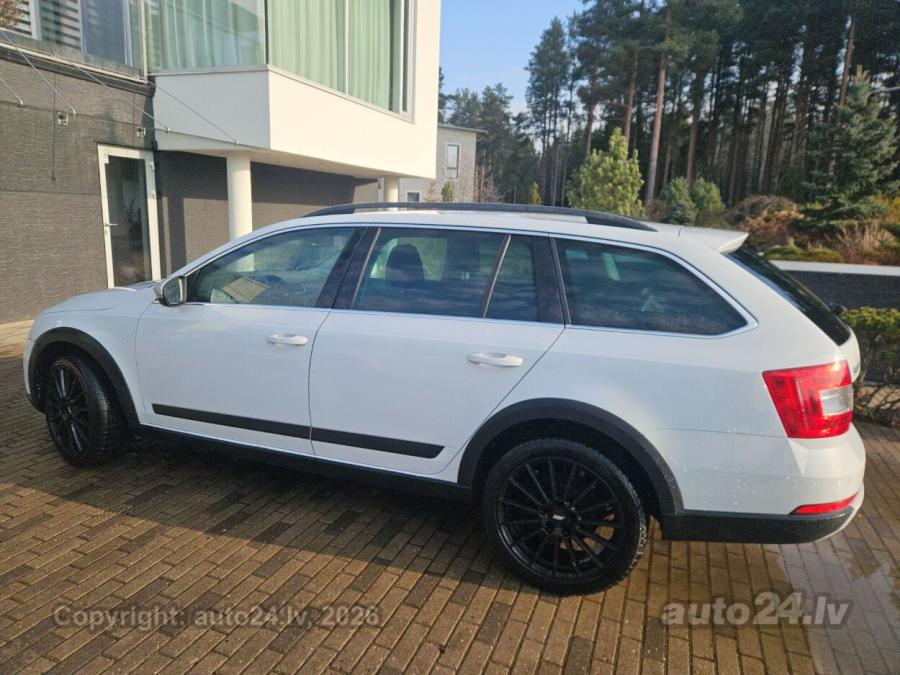 White Skoda Octavia 2014 in Tartu, with an engine capacity of 2.00 L and mileage of 300 thousand km for 7250 €, photo 6 on AUTOMOTO.COM.LV