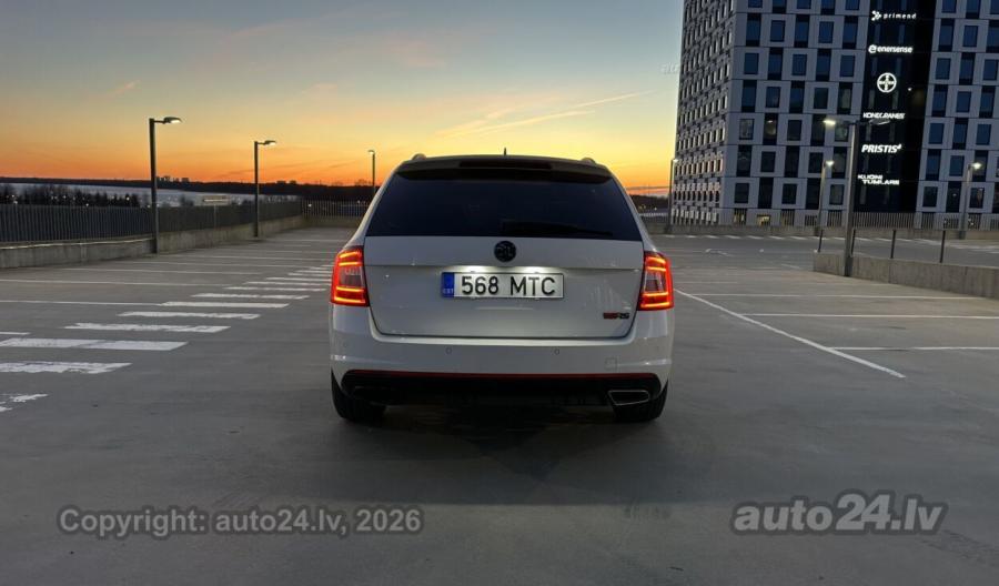 Balts Skoda Octavia 2014 Tallina, ar dzinēja tilpumu 2.00 L un nobraukumu 276 tūkst. km par 10500 €, foto 4 vietnē AUTOMOTO.COM.LV