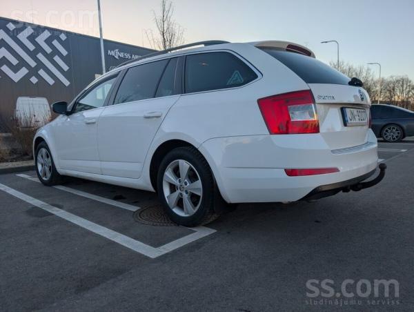 Balts Skoda Octavia 2014 Rīga, ar dzinēja tilpumu 1.40 L un nobraukumu 240 tūkst. km par 4300 €, foto 3 vietnē AUTOMOTO.COM.LV