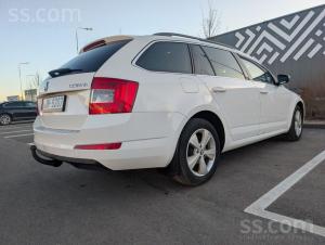 Balts Skoda Octavia 2014 Rīga, ar dzinēja tilpumu 1.40 L un nobraukumu 240 tūkst. km par 4300 €, foto 4 vietnē AUTOMOTO.COM.LV