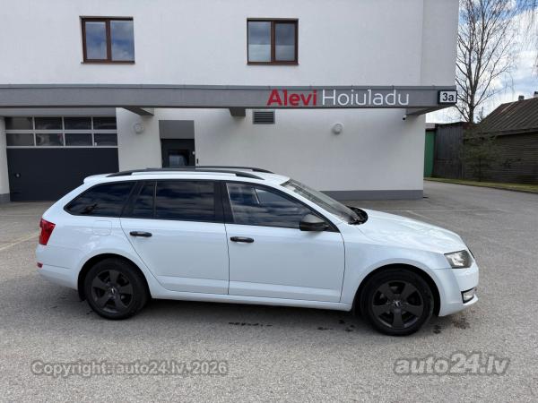 White Skoda Octavia 2014 in Tartu, with an engine capacity of 1.20 L and mileage of 234 thousand km for 4500 €, photo 7 on AUTOMOTO.COM.LV