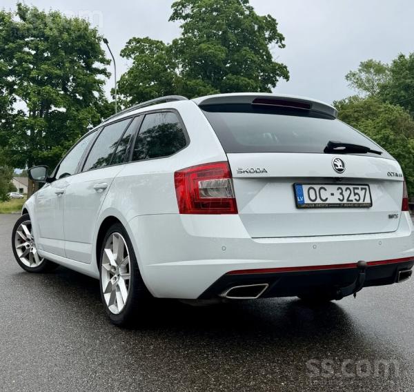 Balts Skoda Octavia 2014 Rīga, ar dzinēja tilpumu 2.00 L un nobraukumu 247 tūkst. km par 9900 €, foto 7 vietnē AUTOMOTO.COM.LV