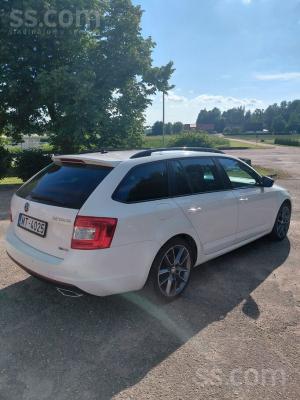 Balts Skoda Octavia 2014 Saldus, ar dzinēja tilpumu 2.00 L un nobraukumu 329 tūkst. km par 7800 €, foto 4 vietnē AUTOMOTO.COM.LV