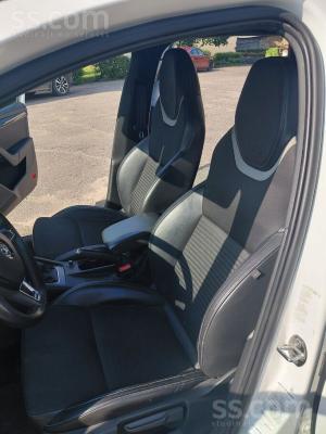 Balts Skoda Octavia 2014 Saldus, ar dzinēja tilpumu 2.00 L un nobraukumu 329 tūkst. km par 7800 €, foto 12 vietnē AUTOMOTO.COM.LV