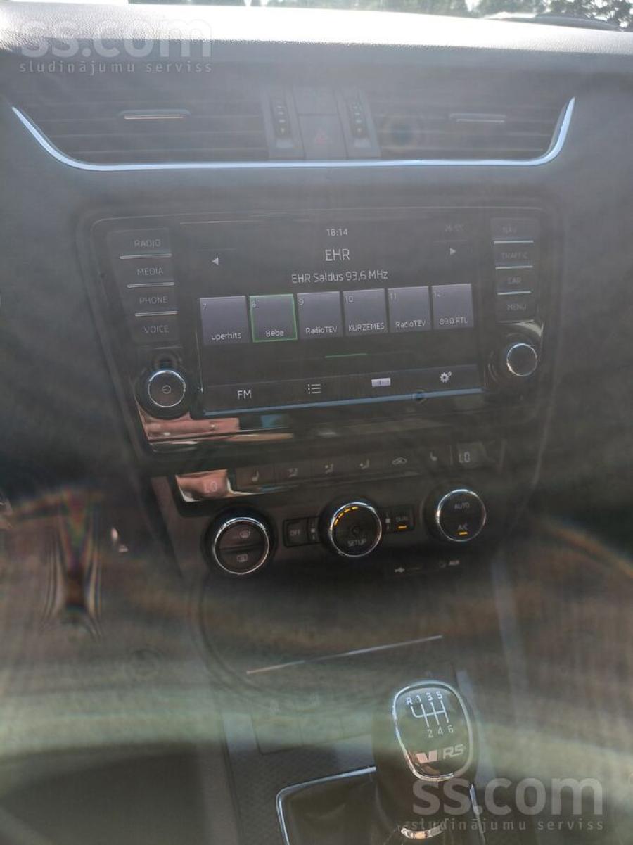 Balts Skoda Octavia 2014 Saldus, ar dzinēja tilpumu 2.00 L un nobraukumu 329 tūkst. km par 7800 €, foto 16 vietnē AUTOMOTO.COM.LV