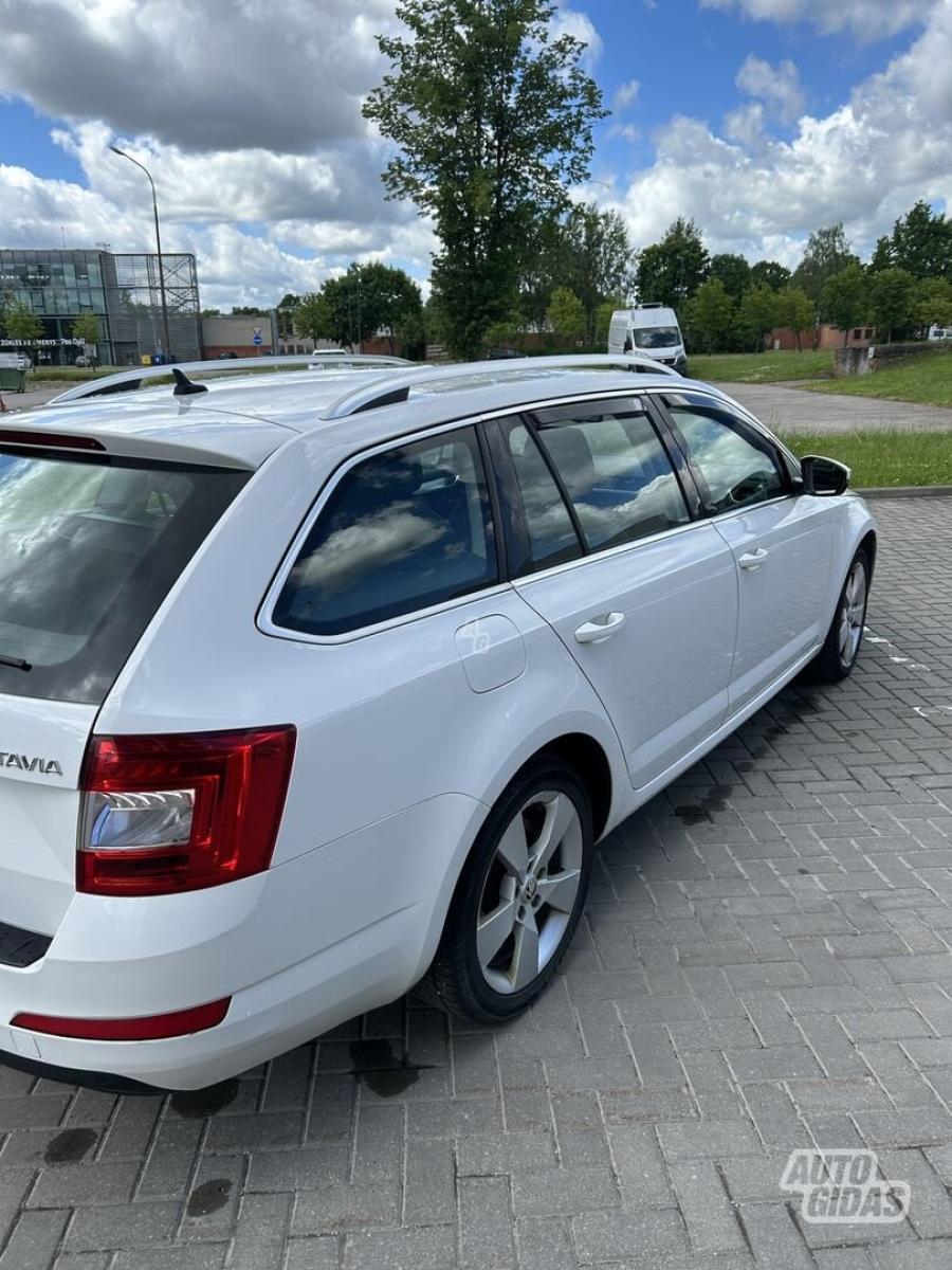Balts Skoda Octavia 2014 Kauņa, ar dzinēja tilpumu 2.00 L un nobraukumu 331 tūkst. km par 4200 €, foto 4 vietnē AUTOMOTO.COM.LV