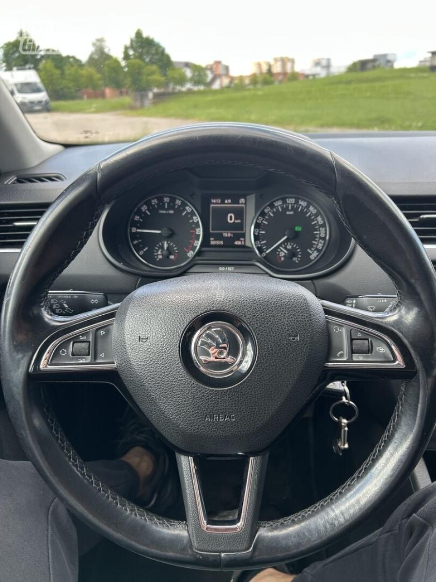 Balts Skoda Octavia 2014 Kauņa, ar dzinēja tilpumu 2.00 L un nobraukumu 331 tūkst. km par 4200 €, foto 16 vietnē AUTOMOTO.COM.LV