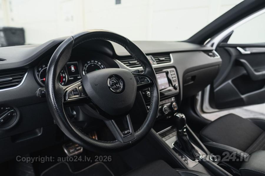 Balts Skoda Octavia 2014 Tallina, ar dzinēja tilpumu 2.00 L un nobraukumu 296 tūkst. km par 9499 €, foto 17 vietnē AUTOMOTO.COM.LV