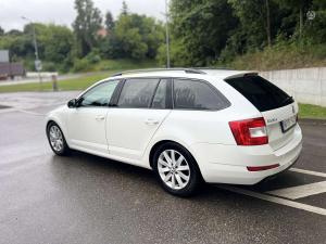 White Skoda Octavia 2014 in Vilnius, with an engine capacity of 1.60 L and mileage of 177 thousand km for 4000 €, photo 3 on AUTOMOTO.COM.LV