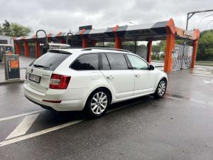 White Skoda Octavia 2014 in Vilnius, with an engine capacity of 1.60 L and mileage of 177 thousand km for 4000 €, photo 4 on AUTOMOTO.COM.LV