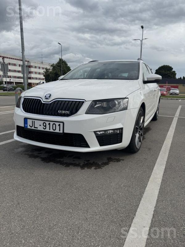 Balts Skoda Octavia 2014 Rīga, ar dzinēja tilpumu 2.00 L un nobraukumu 231 tūkst. km par 9800 €, foto 2 vietnē AUTOMOTO.COM.LV