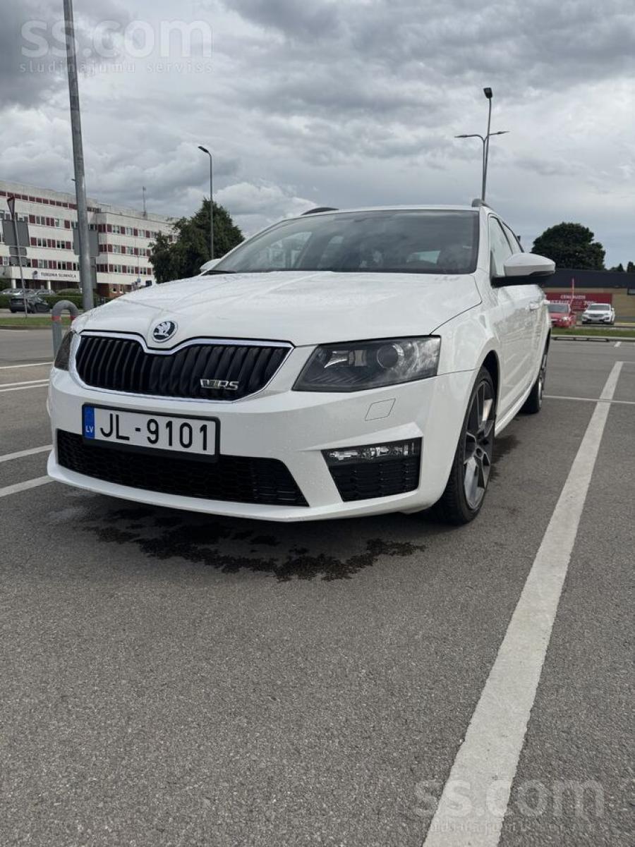 Balts Skoda Octavia 2014 Rīga, ar dzinēja tilpumu 2.00 L un nobraukumu 231 tūkst. km par 9800 €, foto 3 vietnē AUTOMOTO.COM.LV