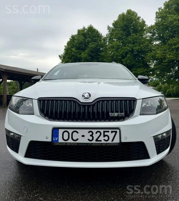 Balts Skoda Octavia 2014 Rīga, ar dzinēja tilpumu 2.00 L un nobraukumu 248 tūkst. km par 9450 €, foto 2 vietnē AUTOMOTO.COM.LV