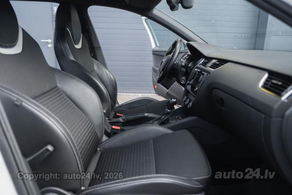 White Skoda Octavia 2014 in Tallinn, with an engine capacity of 2.00 L and mileage of 240 thousand km for 7999 €, photo 7 on AUTOMOTO.COM.LV