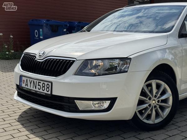 White Skoda Octavia 2014 in Kaunas, with an engine capacity of 1.60 L and mileage of 0 thousand km for 3500 €, photo 7 on AUTOMOTO.COM.LV