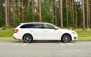 Balts Skoda Octavia 2014 Rīga, ar dzinēja tilpumu 2.00 L un nobraukumu 231 tūkst. km par 9990 €, foto 10 vietnē AUTOMOTO.COM.LV