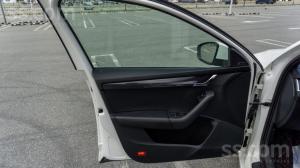 Balts Skoda Octavia 2014 Rīga, ar dzinēja tilpumu 2.00 L un nobraukumu 231 tūkst. km par 9990 €, foto 24 vietnē AUTOMOTO.COM.LV