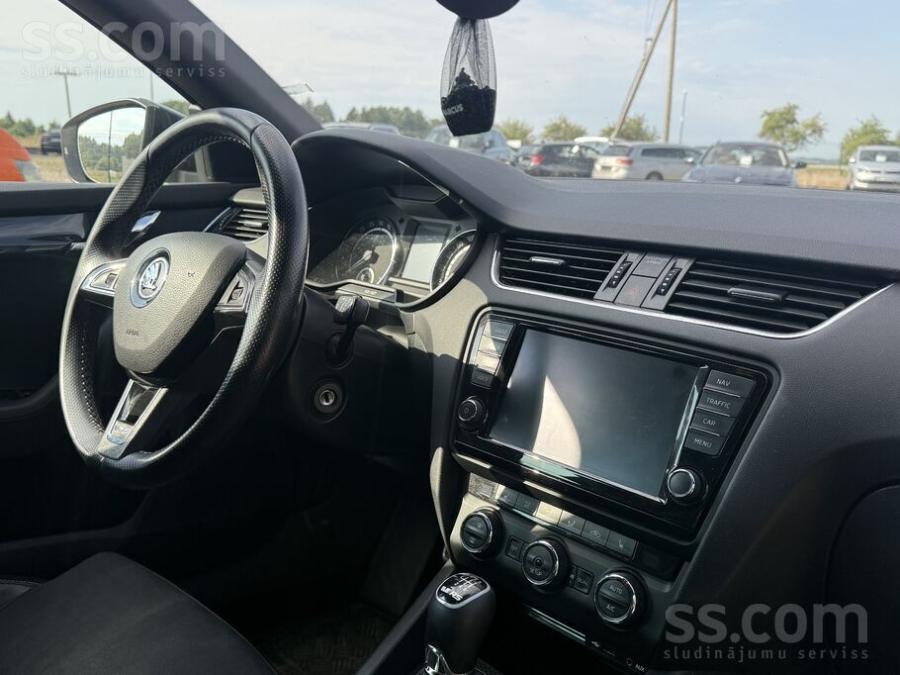 Белый Шкода Октавия 2014 в Тукумс, объемом двигателя 2.00 л и пробегом 329 тыс. км за 5499 €, фото 5 на AUTOMOTO.COM.LV