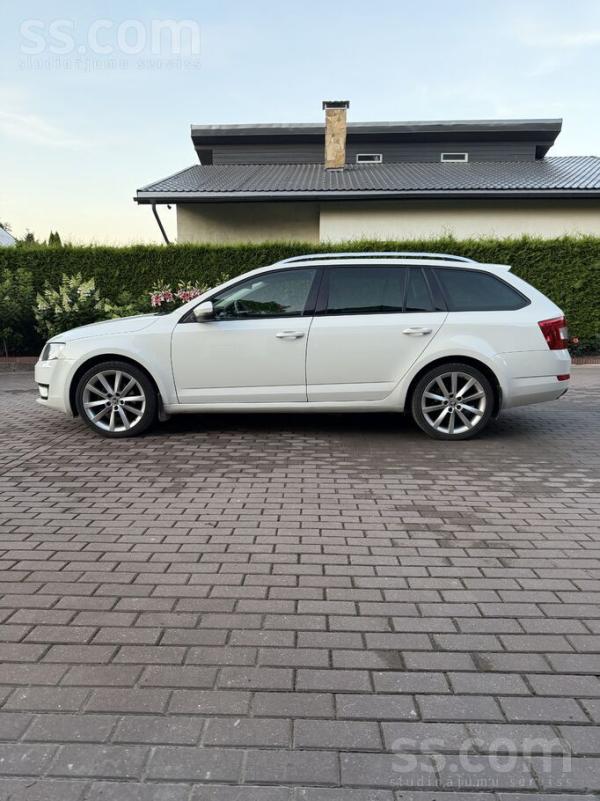 Balts Skoda Octavia 2014 Rīga, ar dzinēja tilpumu 2.00 L un nobraukumu 223 tūkst. km par 6500 €, foto 4 vietnē AUTOMOTO.COM.LV