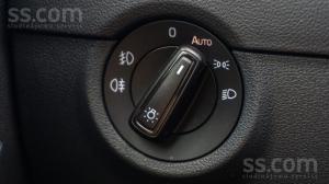 White Skoda Octavia 2014 in Riga, with an engine capacity of 2.00 L and mileage of 231 thousand km for 9190 €, photo 22 on AUTOMOTO.COM.LV
