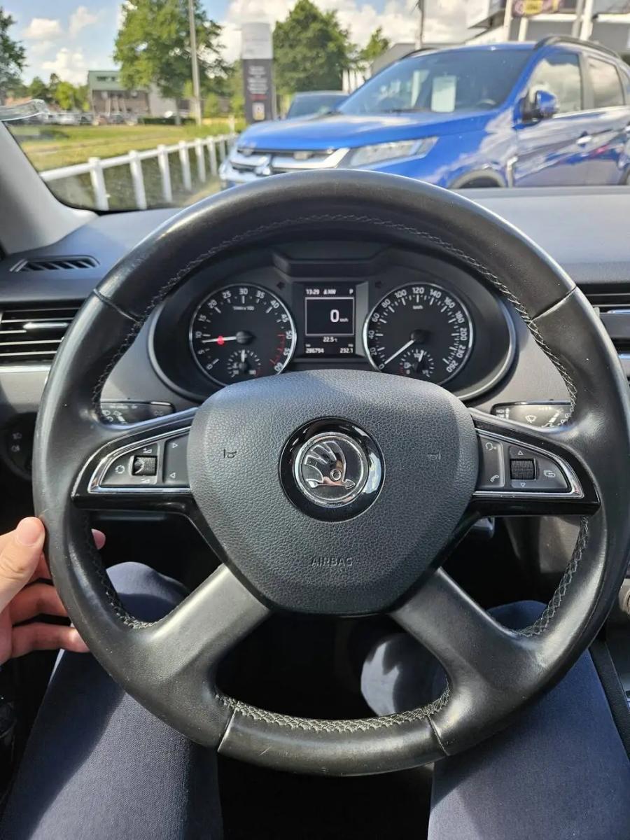 Balts Skoda Octavia 2014 Jūrmala, ar dzinēja tilpumu 1.60 L un nobraukumu 286 tūkst. km par 6850 €, foto 8 vietnē AUTOMOTO.COM.LV