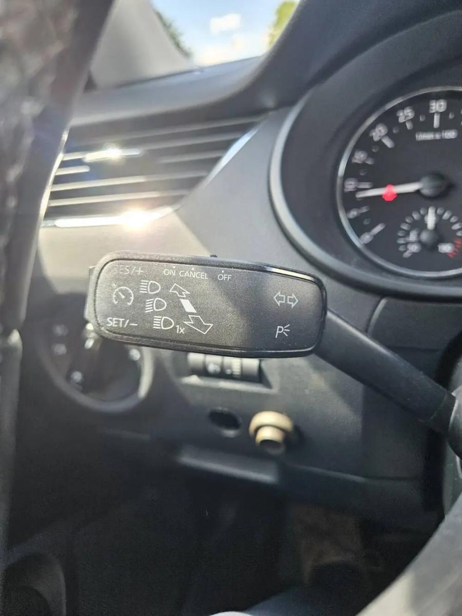 Balts Skoda Octavia 2014 Jūrmala, ar dzinēja tilpumu 1.60 L un nobraukumu 286 tūkst. km par 6850 €, foto 9 vietnē AUTOMOTO.COM.LV