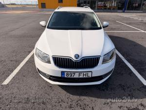 White Skoda Octavia 2014 in Tallinn, with an engine capacity of 1.60 L and mileage of 227 thousand km for 7000 €, photo 3 on AUTOMOTO.COM.LV