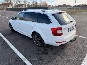White Skoda Octavia 2014 in Tallinn, with an engine capacity of 1.60 L and mileage of 227 thousand km for 7000 €, photo 5 on AUTOMOTO.COM.LV